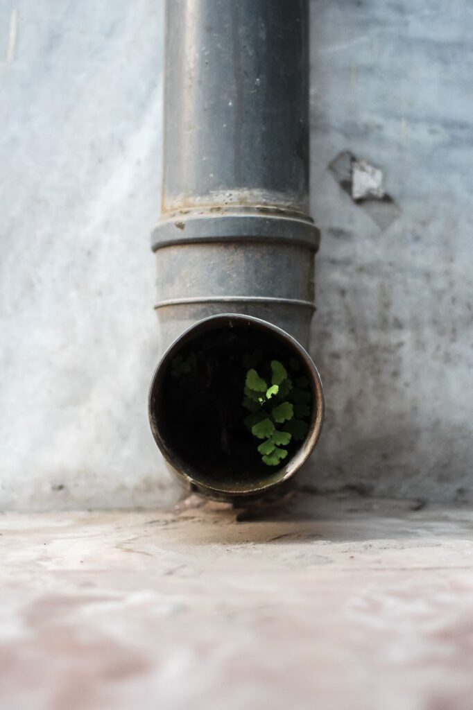 How To Plumb A Toilet Waste Pipe | Finbra